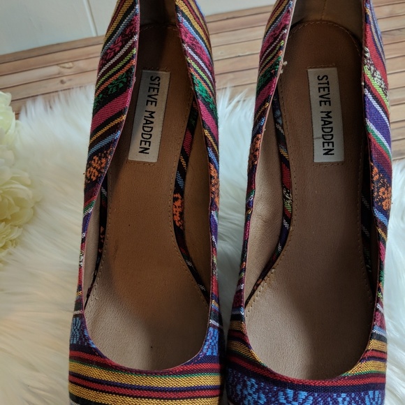 Steve Madden | Shoes | Steve Madden Pammy Fabric Platform Wedge Heels ...